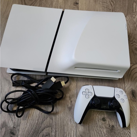 Sony | Video Games & Consoles | Sony White Gaming Console With ...
